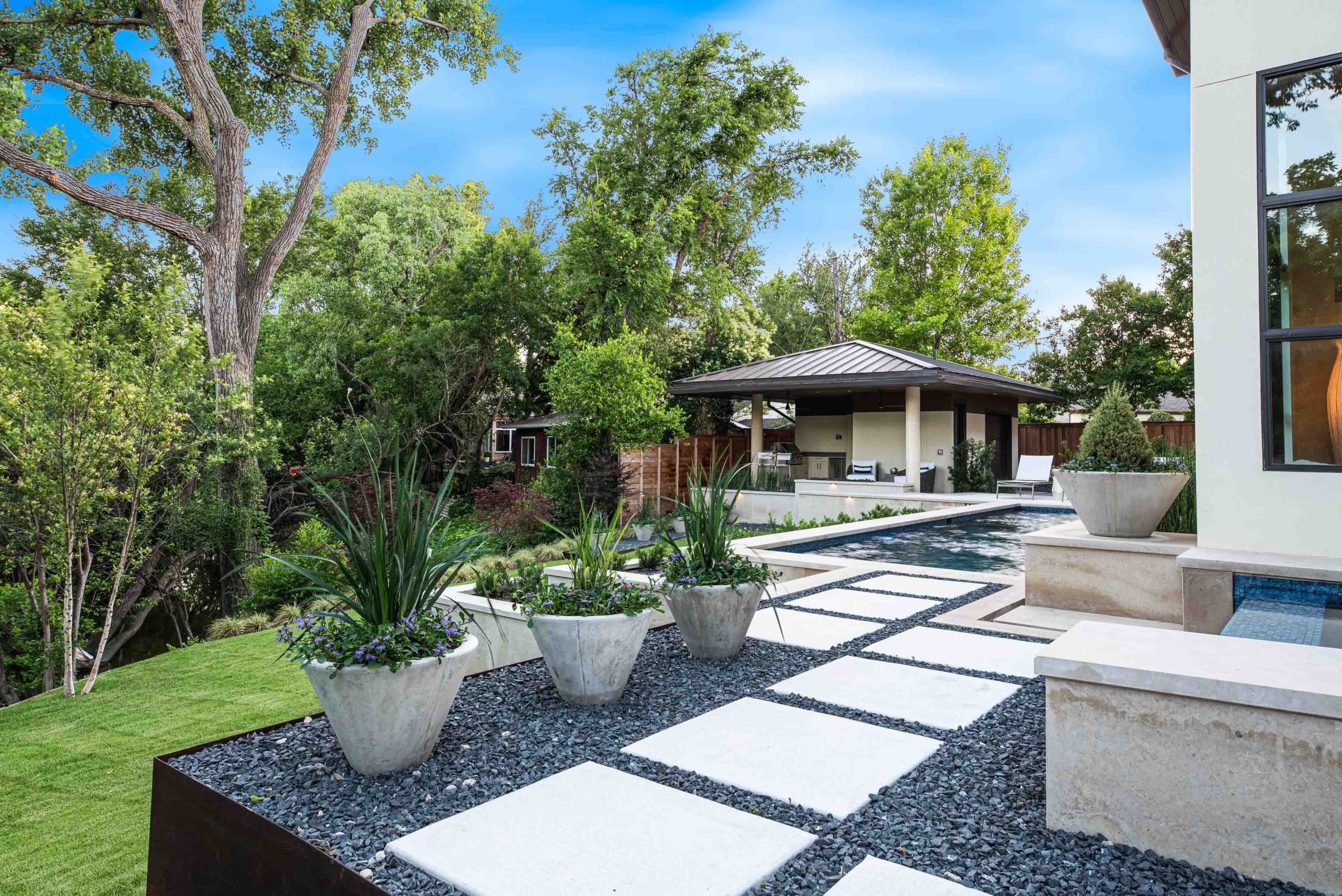 The Straight Up | Dallas landscaping company